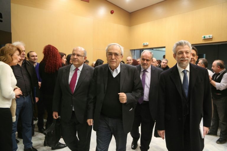 Αποδεκτές από τον υπουργό οι παραιτήσεις των μελών της ΔΕ των ...