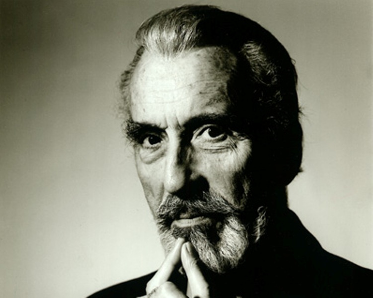 Πέθανε ο Κρίστοφερ Λι, ο αξέχαστος Δράκουλας (Photos) | topontiki.gr