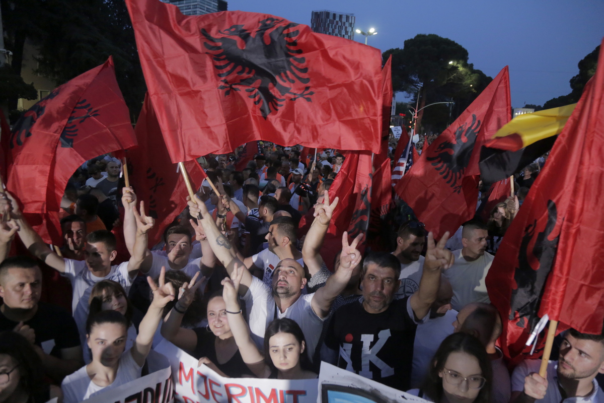 Αλβανία: Δημοτικές εκλογές σε εκρηκτικό κλίμα – Διχασμός και φόβοι για ...