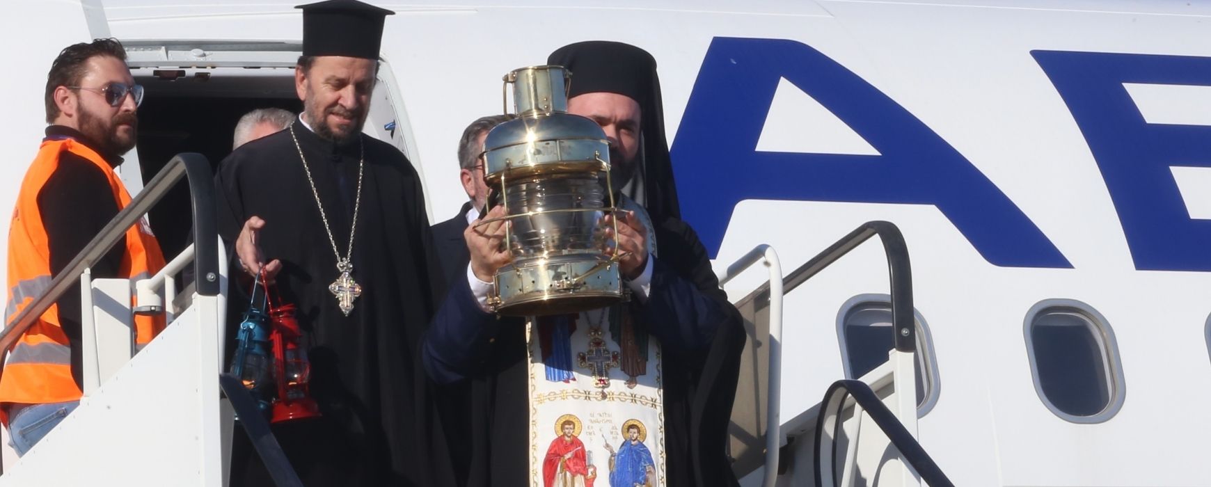 Πώς θα έρθει το Άγιο Φως στην Ελλάδα – Ποιος θα το παραλάβει | topontiki.gr
