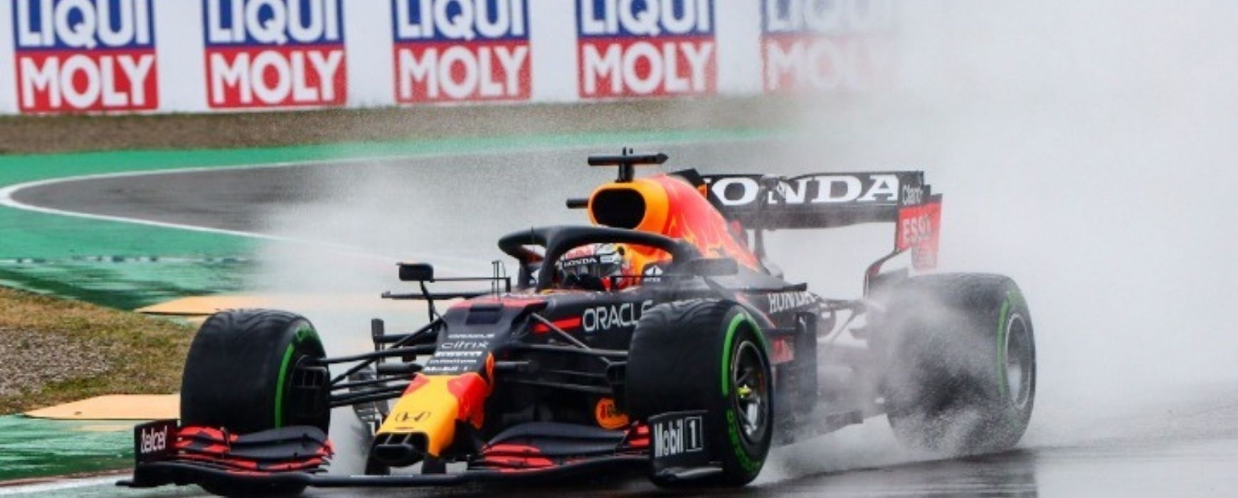 F1: Καρό σημαία για τον Φερστάπεν στην Ίμολα (Photos & Video ...