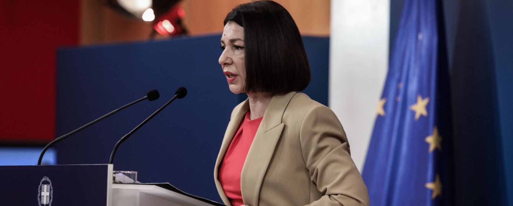 Πελώνη: «Απαράδεκτο» σκίτσο της ΕΦΣΥΝ για τη δολοφονία Καραϊβάζ ...