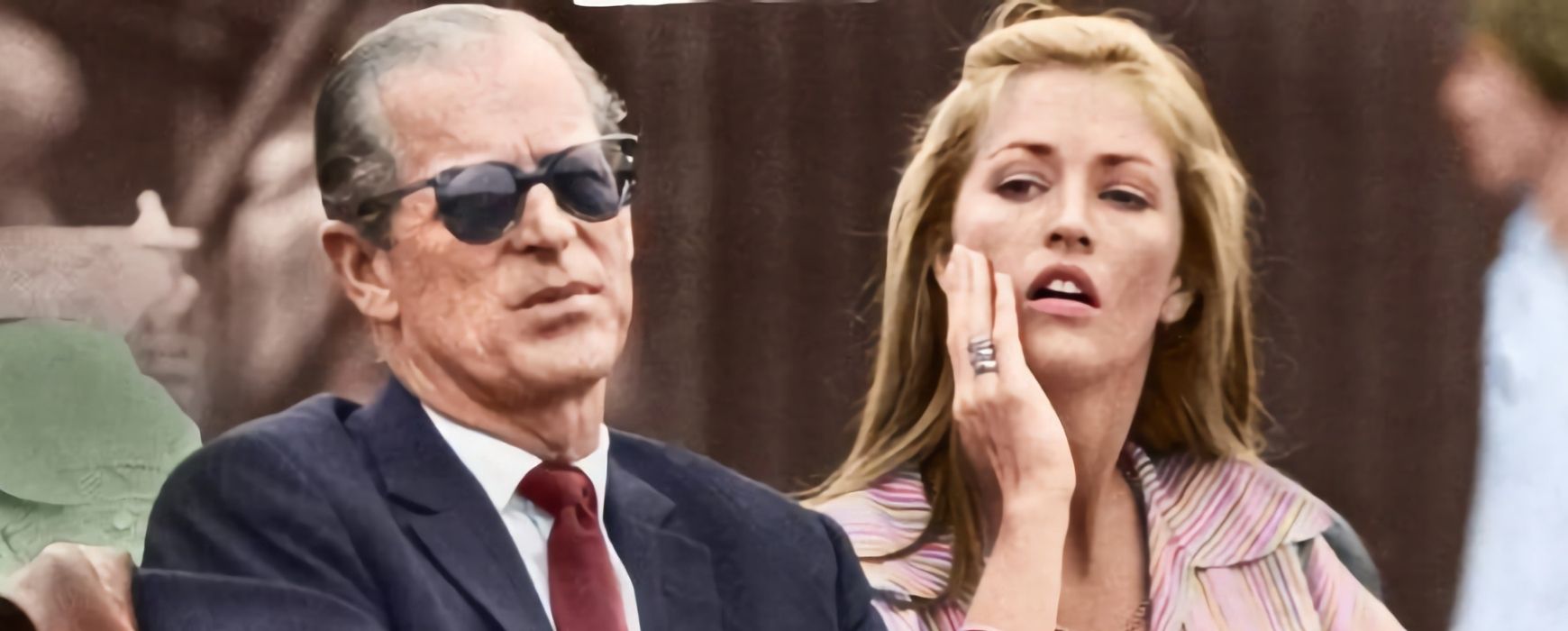 Πένι Ρόμσεϊ: Καλεσμένη της βασίλισσας στην κηδεία του Φιλίππου η ...