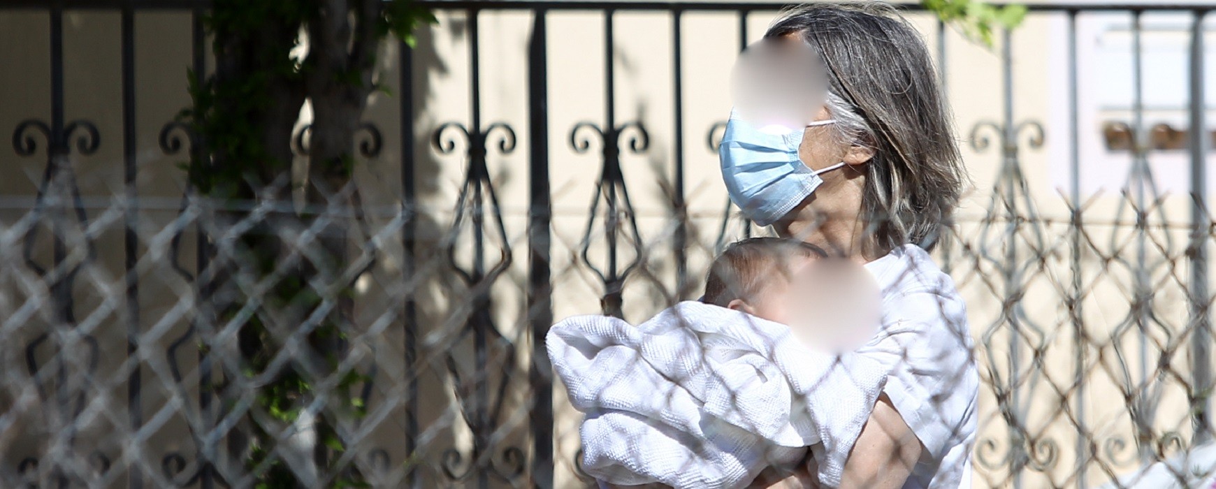 Γλυκά Νερά: Η οικογένεια της Καρολάιν ζητά να φύγουν τα κανάλια έξω από ...