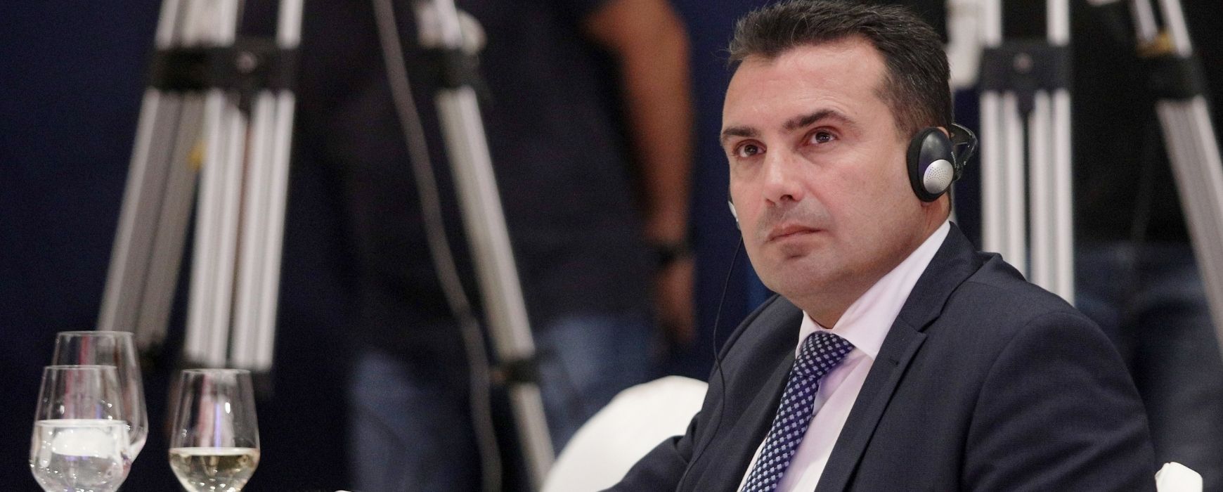 Βόρεια Μακεδονία: Παραιτήθηκε από πρωθυπουργός ο Ζόραν Ζάεφ – Η επόμενη ...