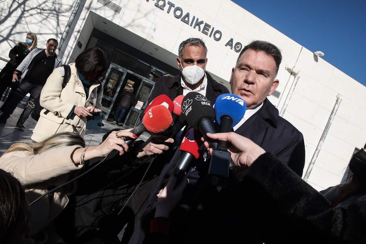 Νεκρά παιδιά στην Πάτρα: «Σάκος του μποξ η χαροκαμένη μητέρα», λέει ο ...