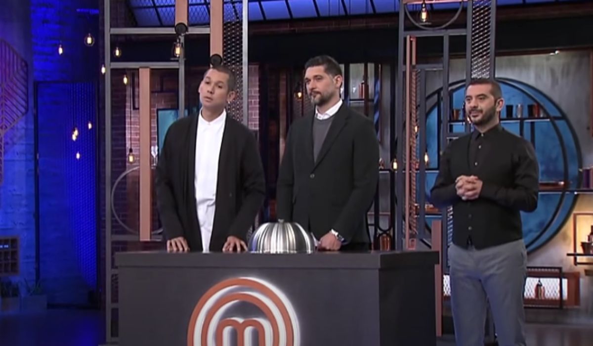 MasterChef: Η οικειοθελής αποχώρηση που ξάφνιασε τους κριτές (Video ...
