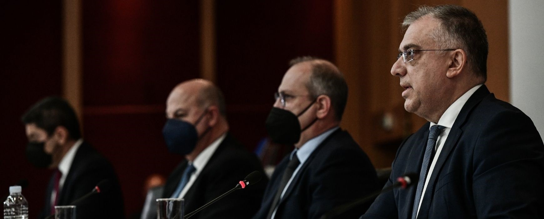 Μέτρα για την οπαδική βία: Αύξηση ποινών, σαρωτικοί έλεγχοι και ...