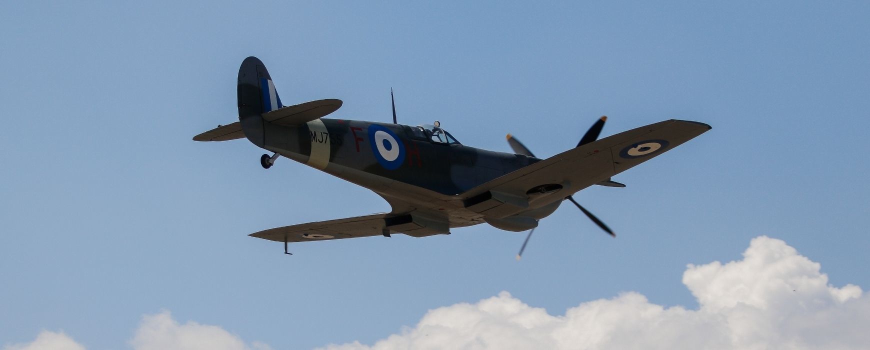 25η Μαρτίου 2022: Rafale – Spitfire – M1117 για πρώτη φορά στη ...