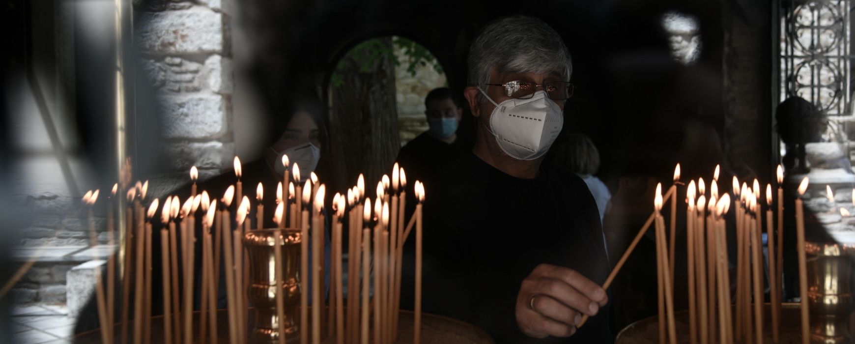 Πάσχα 2022: Στο ΦΕΚ τα νέα μέτρα – Τι ισχύει για εκκλησίες, εστιατόρια ...