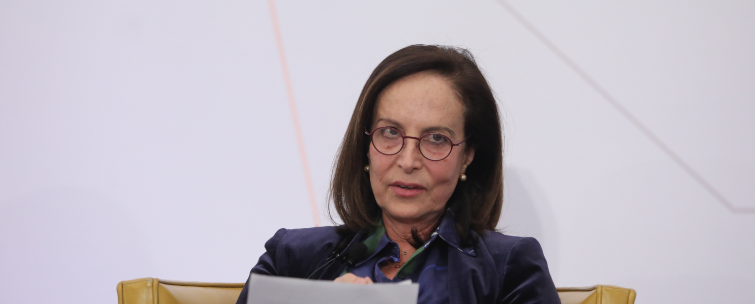 Άννα Διαμαντοπούλου: Δηλώνει περήφανη για τον γιο της- Έγραψε τραγούδι ...