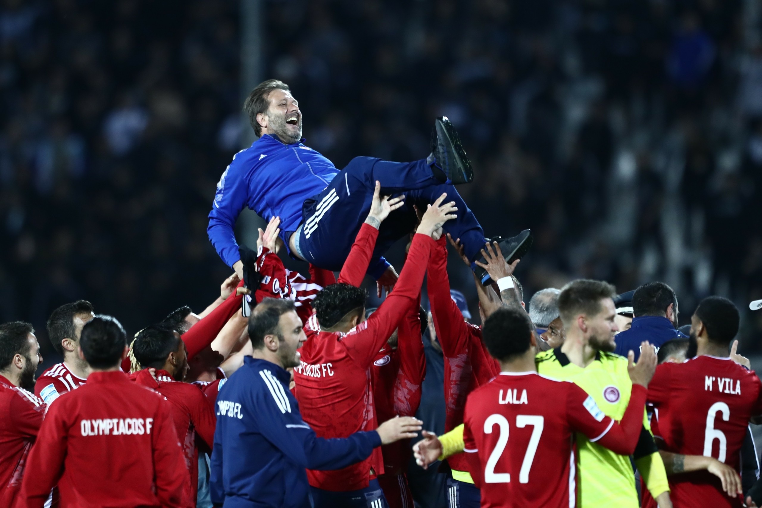 Super League: Πρωταθλητής για 47η φορά ο Ολυμπιακός – Νίκησε τον ΠΑΟΚ 2 ...