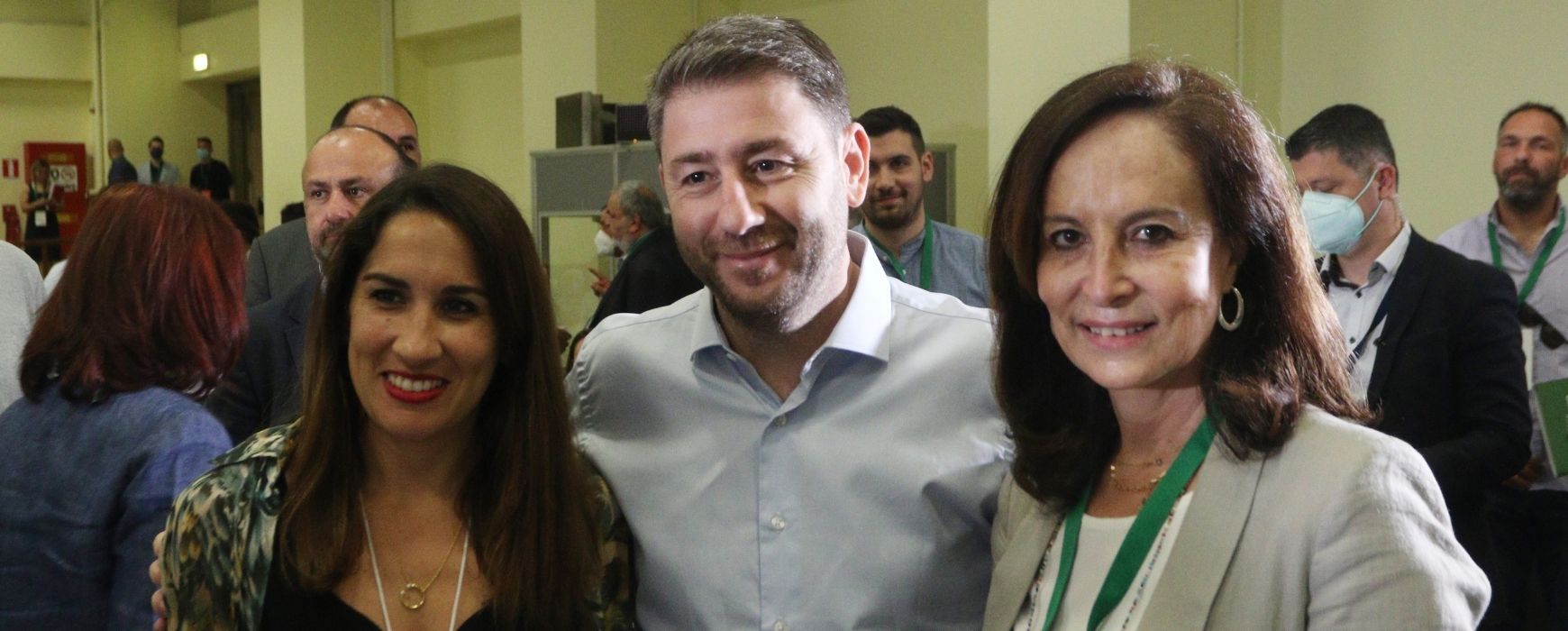 Συνέδριο ΠΑΣΟΚ: Η επανεμφάνιση της Άννας Διαμαντοπούλου (Photo ...