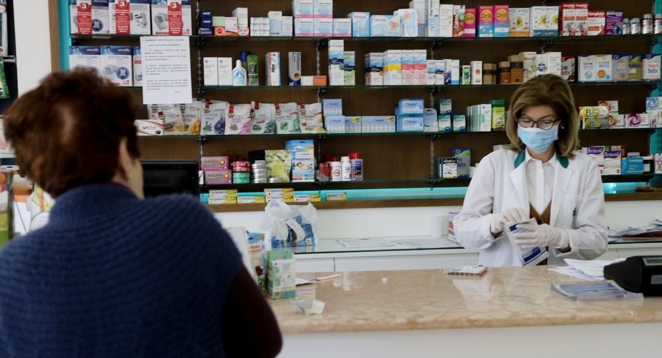 Συνταγογράφηση ανασφάλιστων: Όλη η απόφαση για φάρμακα και εξετάσεις ...