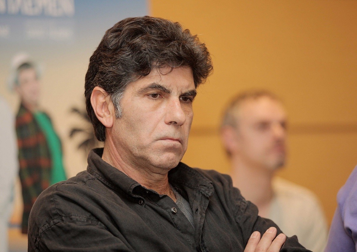 Γιάννης Μπέζος: «Ήταν ο πιο σνομπ άνθρωπος που πέρασε ποτέ από την ...