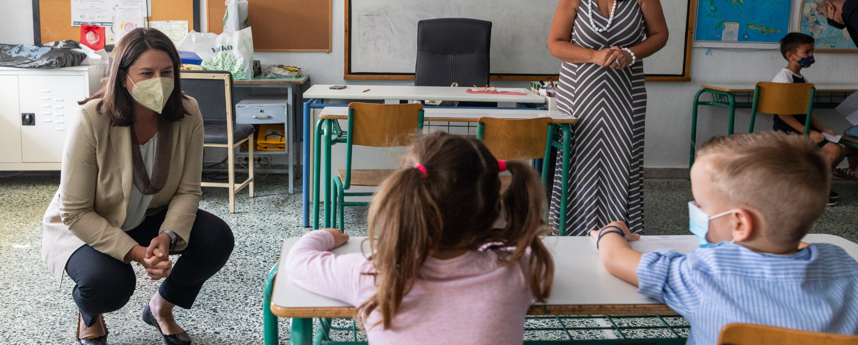 Σχολεία: Πώς θα ανοίξουν τη Δευτέρα – Τι θα γίνει με μάσκες, τεστ και ...