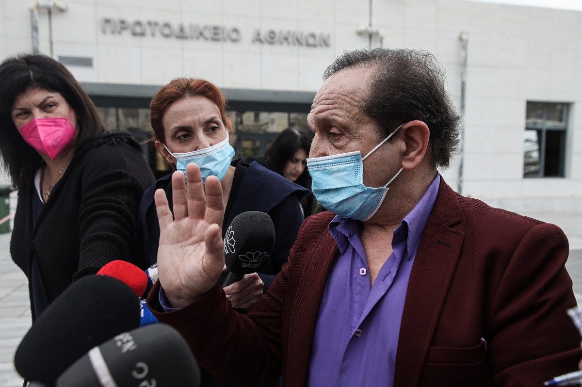 Σπύρος Μπιμπίλας: Η κοινή του εμφάνιση με την Ζωή Κωνσταντοπούλου ...