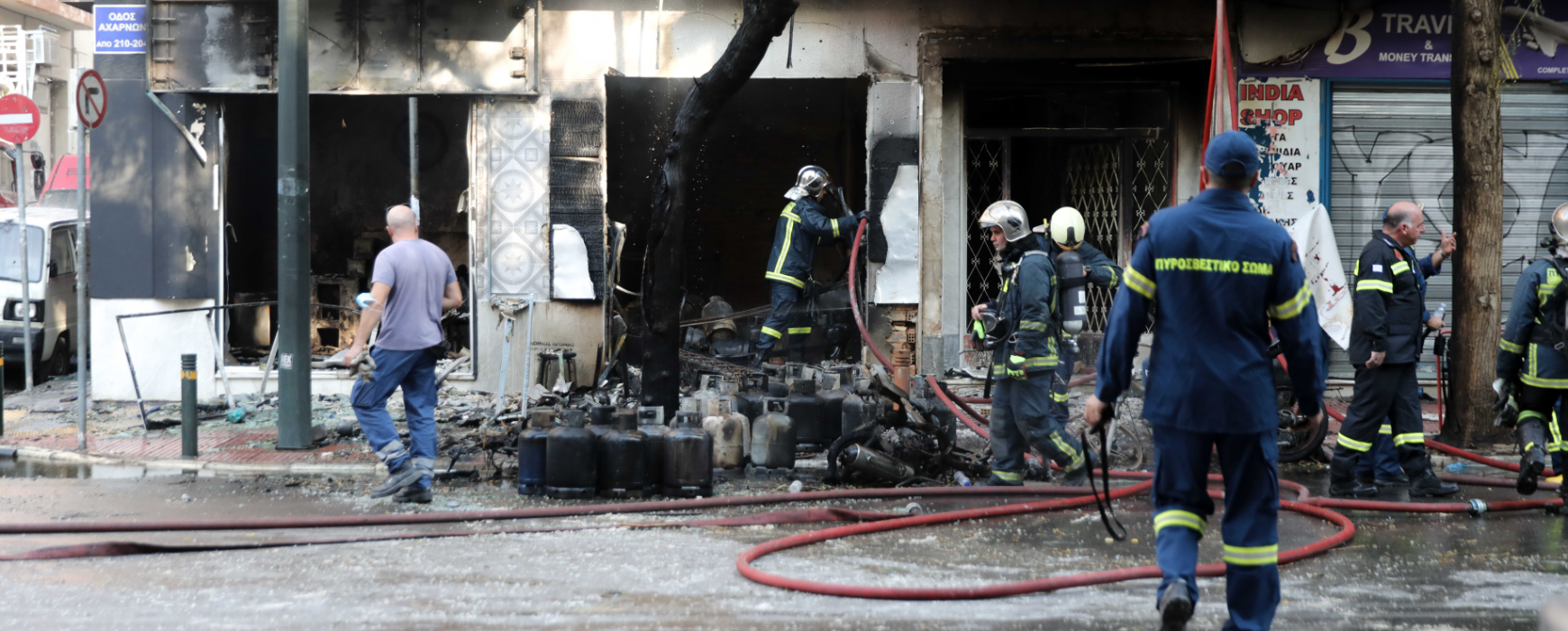 Η στιγμή της έκρηξης στο κατάστημα με τις φιάλες υγραερίου στην Αχαρνών ...