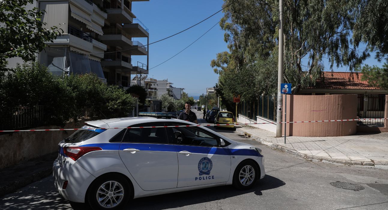 Γλυφάδα: Εντοπίστηκε οβίδα από τον Β’ Παγκόσμιο Πόλεμο δίπλα σε σχολείο ...