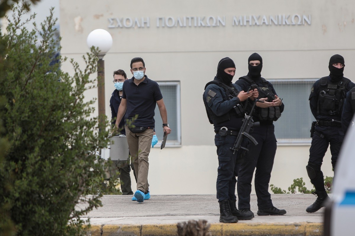 50 χρόνια ελεύθερης διακίνησης κοπανιστού αέρα στα ΑΕΙ… | topontiki.gr