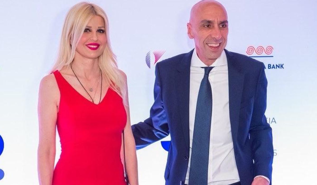 Έλενα Ράπτη: Ζευγάρι με τον υφυπουργό παρά τω πρωθυπουργώ Γιάννη ...