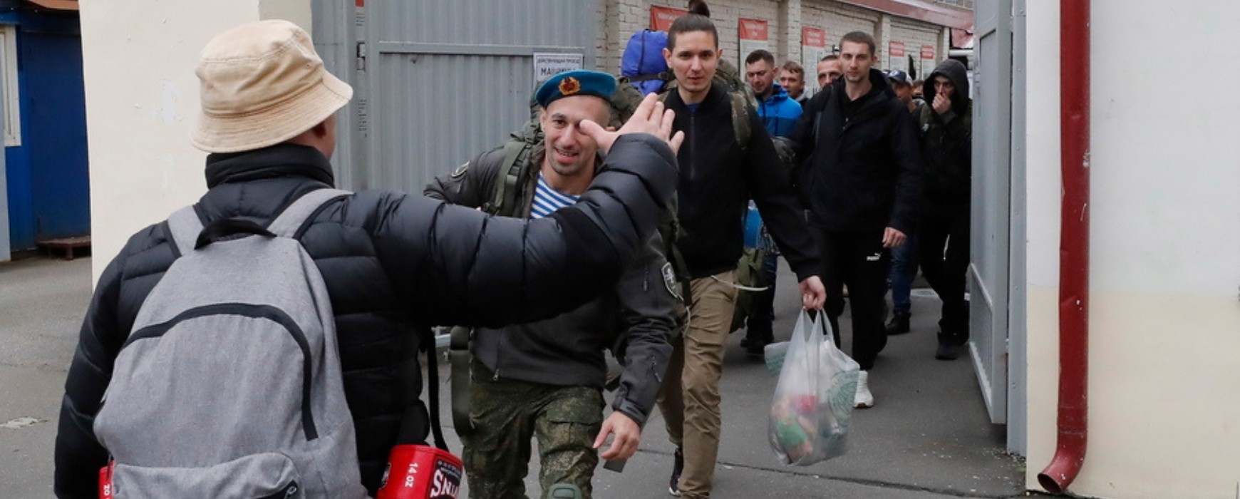 Η Ρωσία αιμορραγεί: Το προφίλ των ανθρώπων που φεύγουν για να μην ...