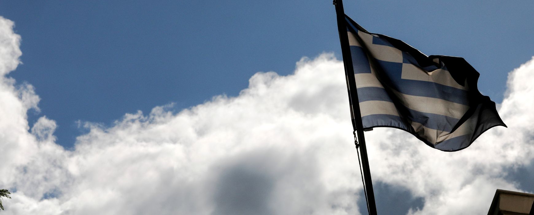 28η Οκτωβρίου: Μητέρα συμμετείχε στην παρέλαση κρατώντας το μωρό της ...