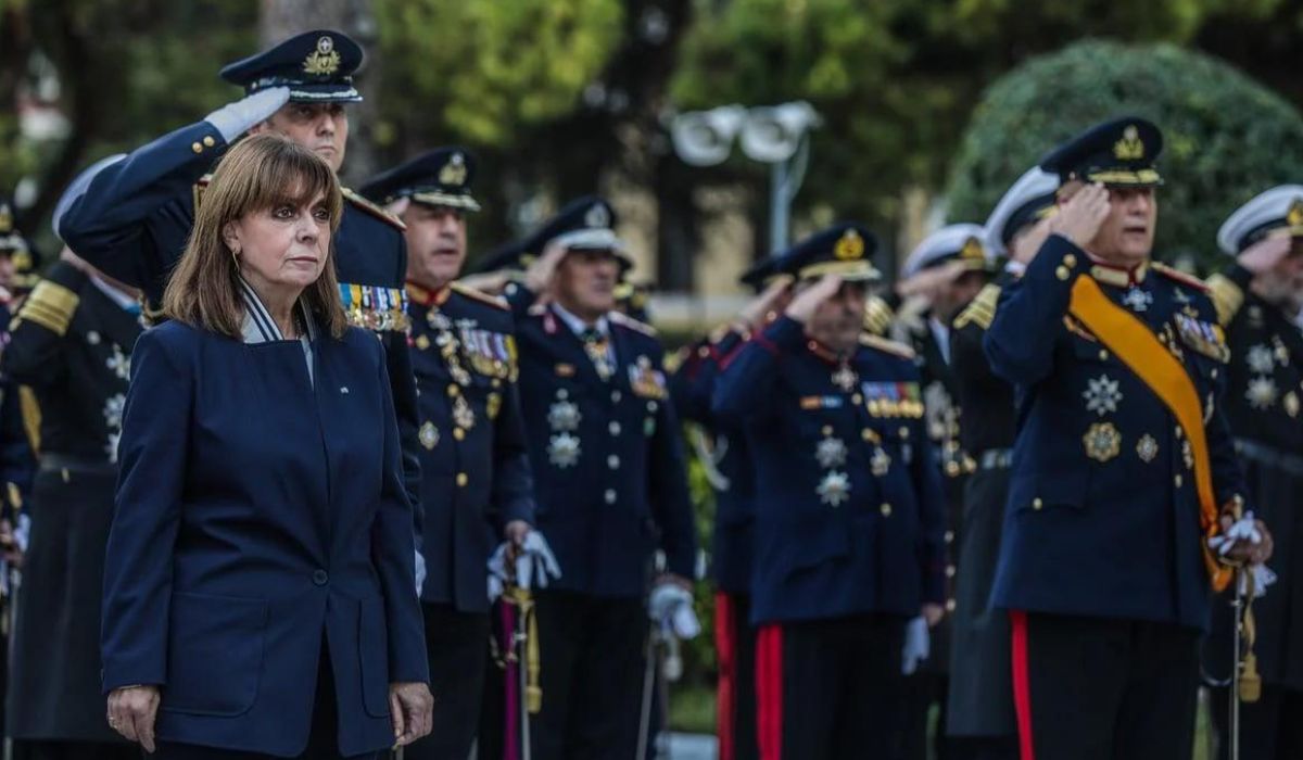 Σακελλαροπούλου: «Το πνεύμα της εθνικής ενότητας που σφυρηλατήθηκε στο ...