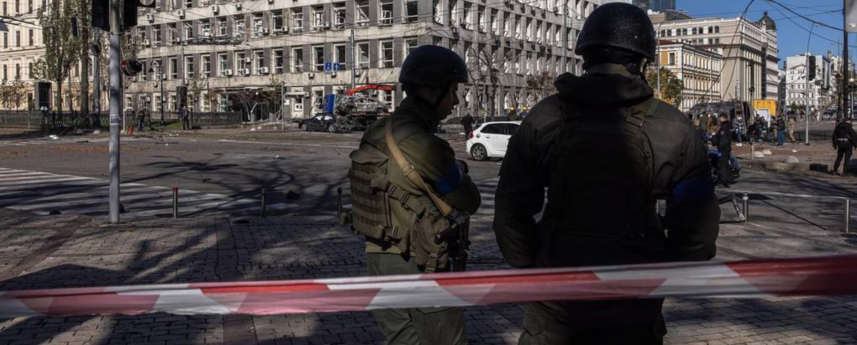 «Βρέχει» πυραύλους στην Ουκρανία – Τρόμος για γενίκευση του πολέμου ...