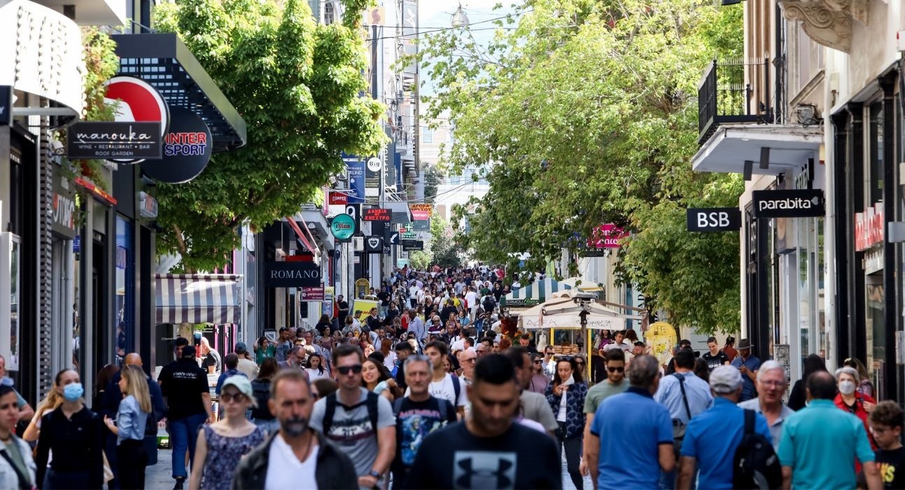 Εμπορικά καταστήματα: Μείωση ωραρίου λειτουργίας στην Θεσσαλονίκη ...