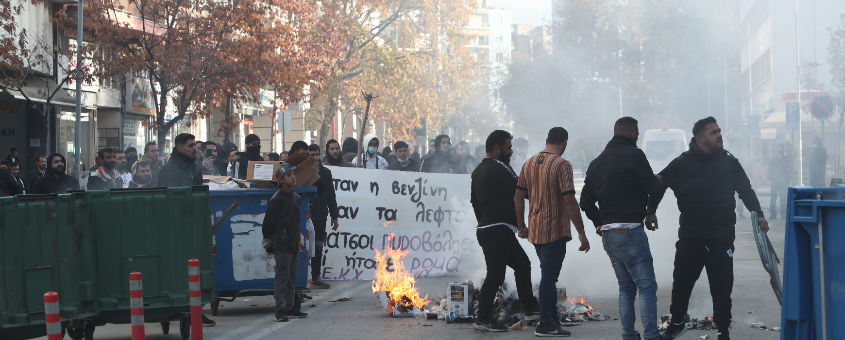 Ξεχειλίζει η οργή για τον πυροβολισμό του 16χρονου από αστυνομικό ...