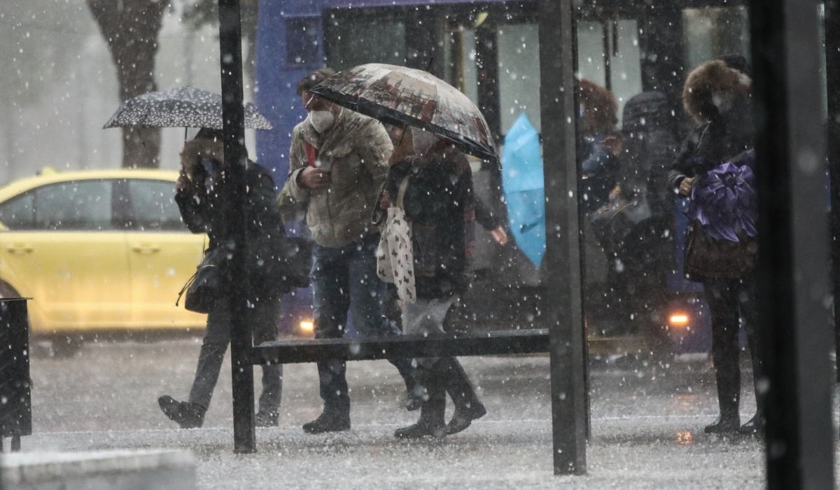 Καιρός: Νέα προειδοποίηση από την ΕΜΥ για τις επόμενες ώρες – Σφοδρή ...