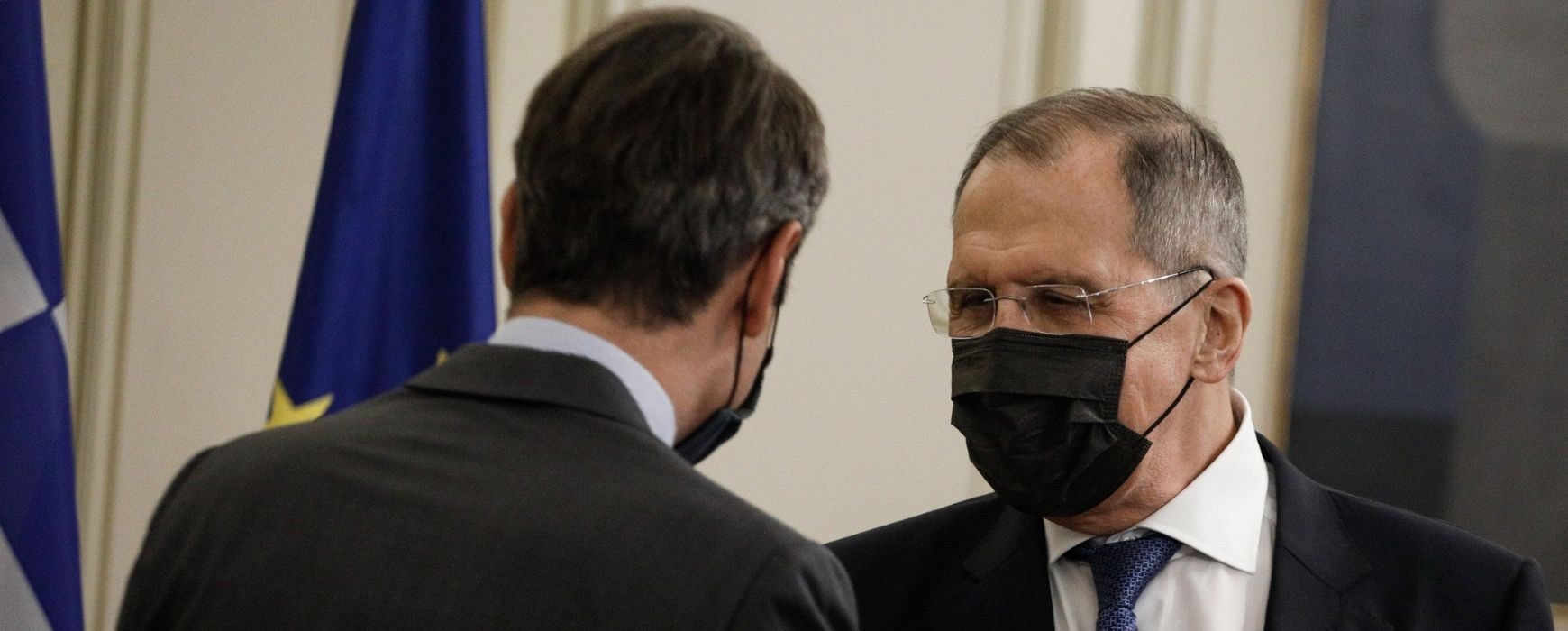 «Καρφιά» Λαβρόφ κατά Αθήνας: Ήμασταν φίλοι με τους Έλληνες ...