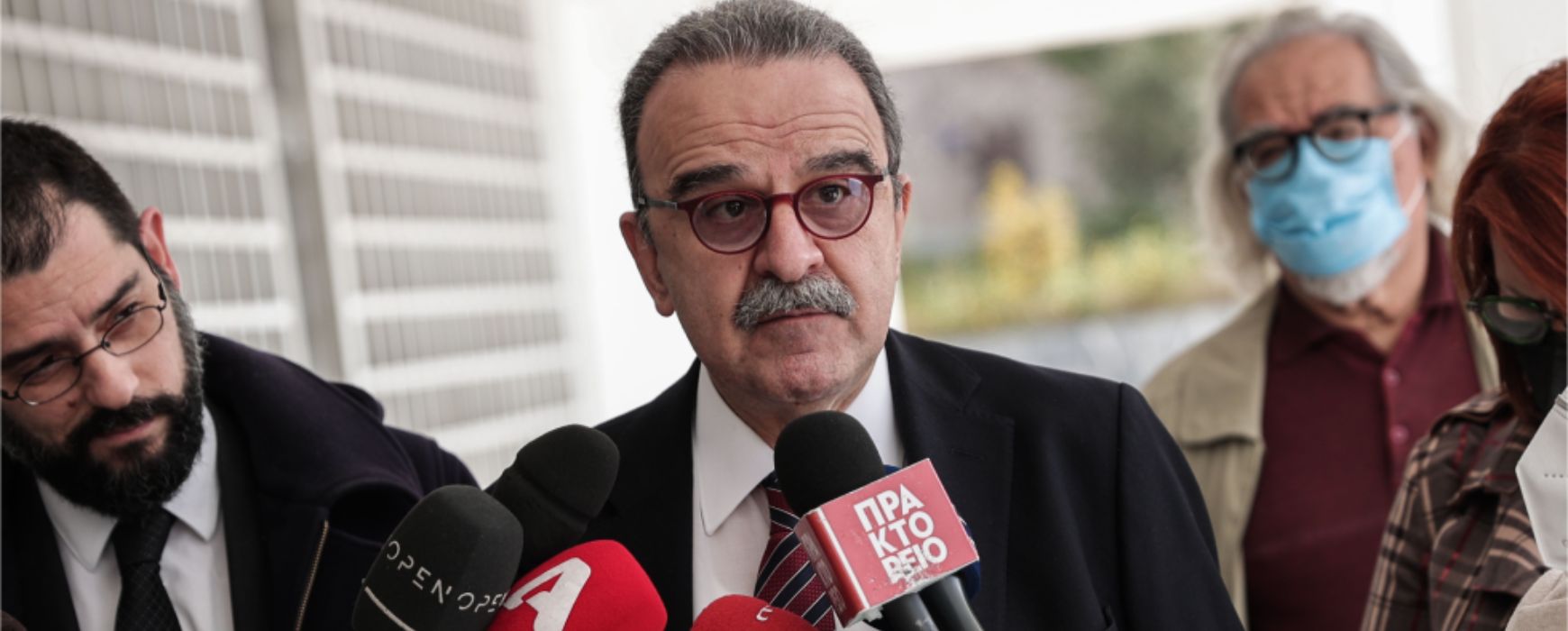 Μαντζουράνης για Μητσοτάκη: Όσο κι αν του ταιριάζει η λάσπη, δεν ...