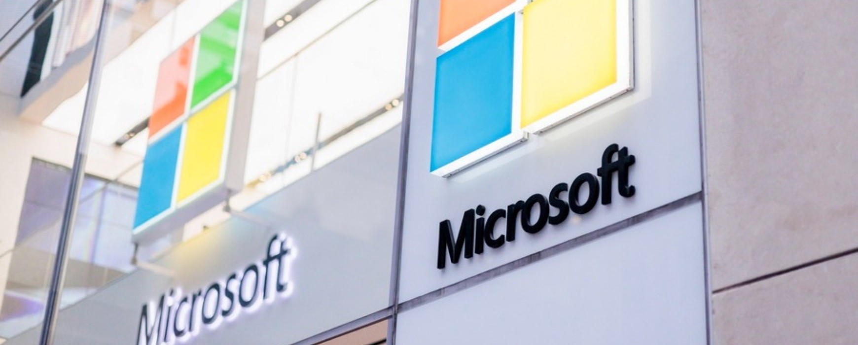 Δέκα χιλιάδες απολύσεις ανακοίνωσε η Microsoft | topontiki.gr