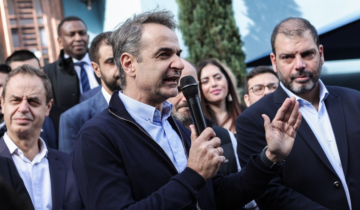 Περιοδεία Μητσοτάκη στον Κορυδαλλό: «Οι φυλακές θα μετεγκατασταθούν ...