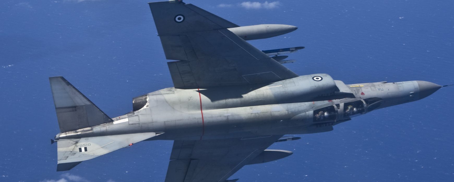 Συντριβή F-4 Phantom: Εντοπίστηκαν τα συντρίμμια – Αγνοούνται οι ...