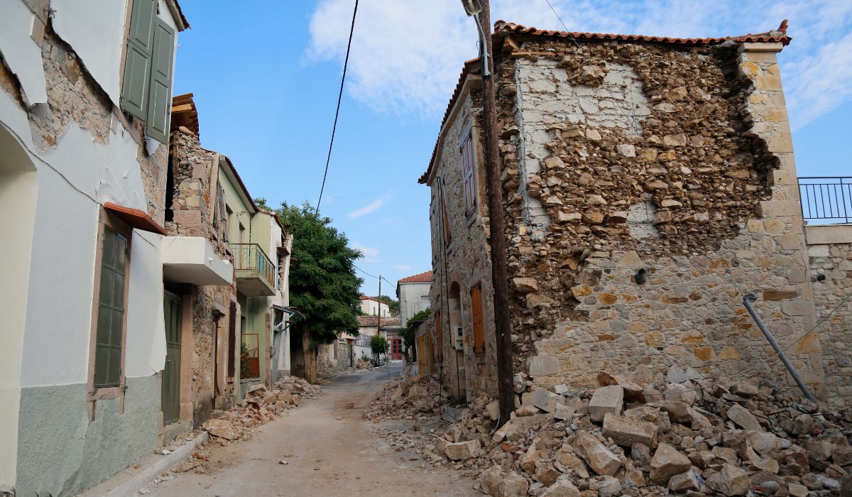 Παπαδόπουλος για Λέσβο: «Μικρό αλλά ανοικτό το ενδεχόμενο μεγαλύτερου ...