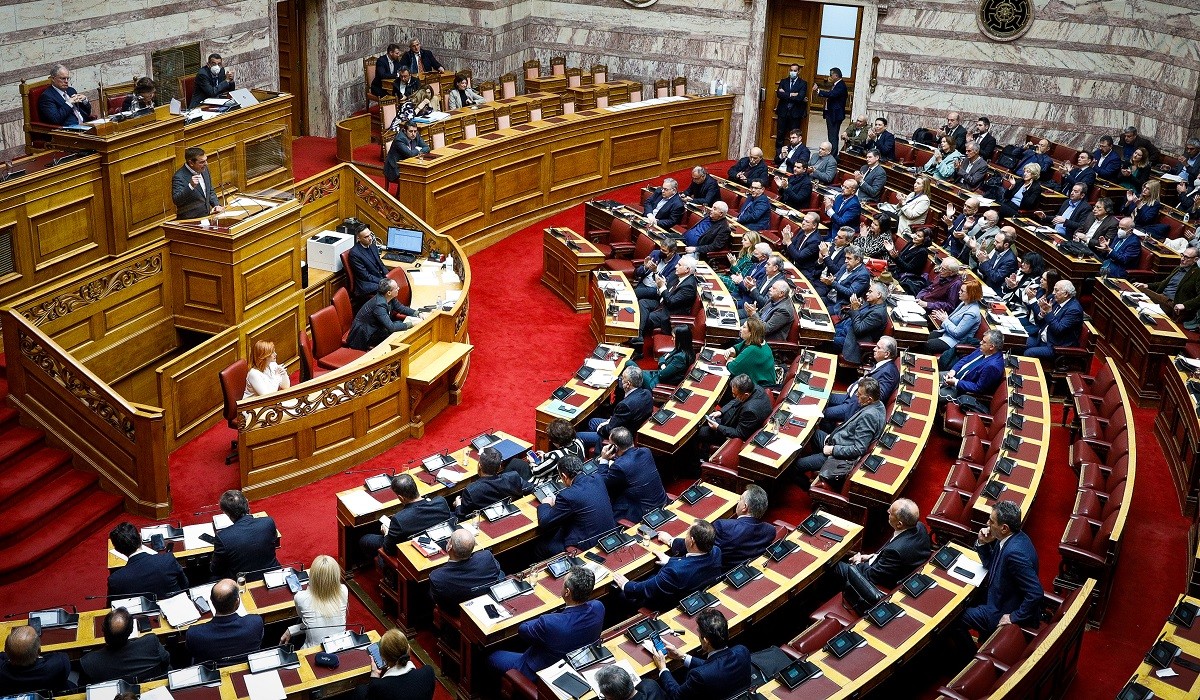 Πρόταση δυσπιστίας: Τι είναι – Τι προβλέπει το Σύνταγμα και ο ...