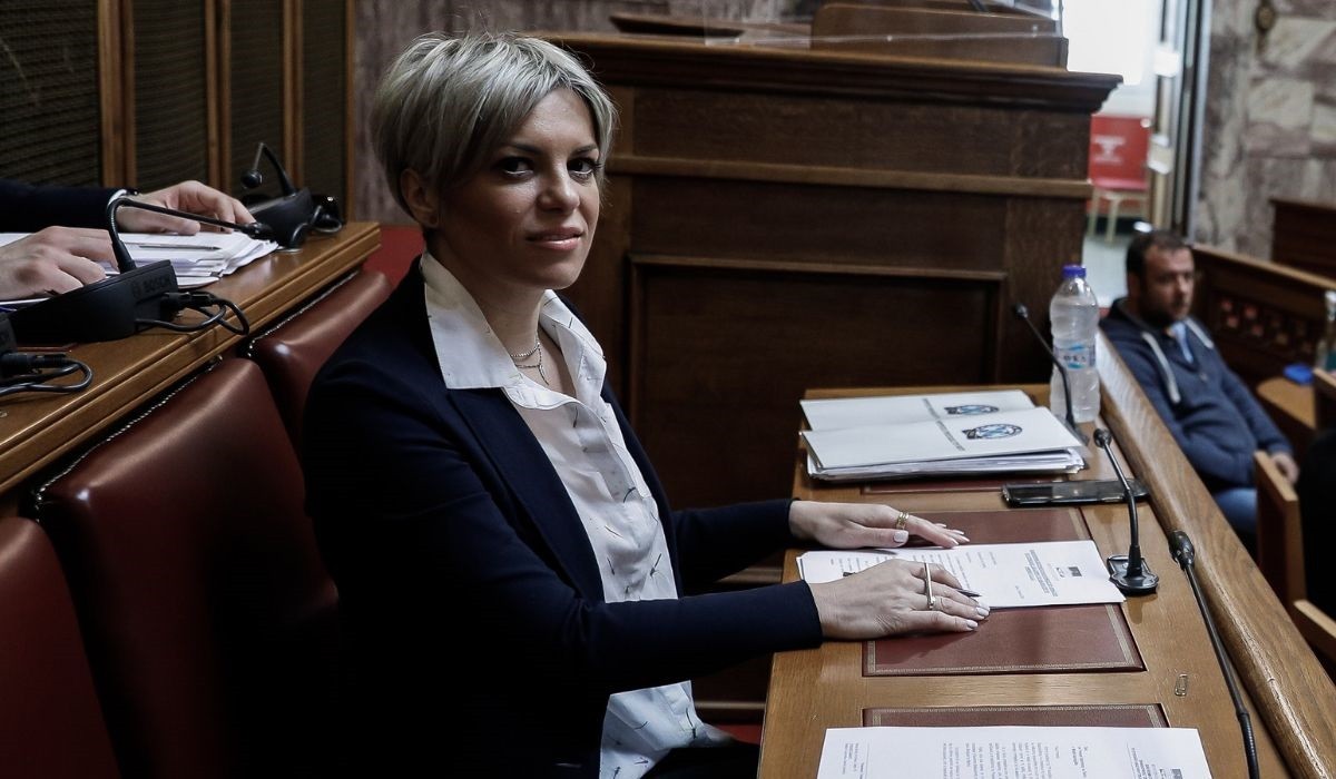 Σοφία Νικολάου: Οι συμβάσεις ήταν νόμιμες – Έσωσα ανθρώπινες ζωές ...