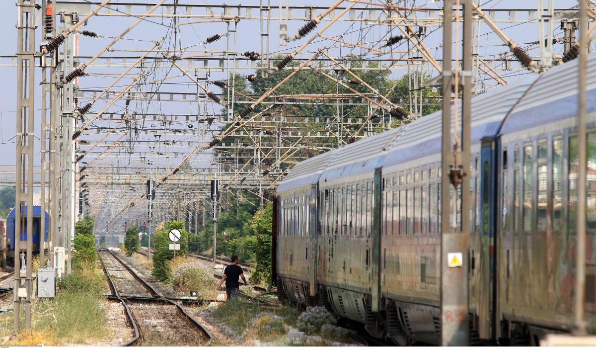 Θεσσαλονίκη: Φωτιά σε εν κινήσει τρένο – Ποια ήταν η αιτία | topontiki.gr