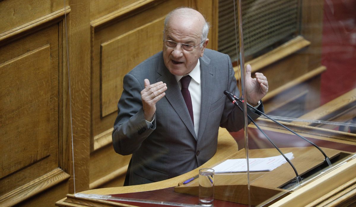 Νάσος Αθανασίου: Τη διαγραφή του ζητά η ΝΔ μετά τα όσα είπε για ...