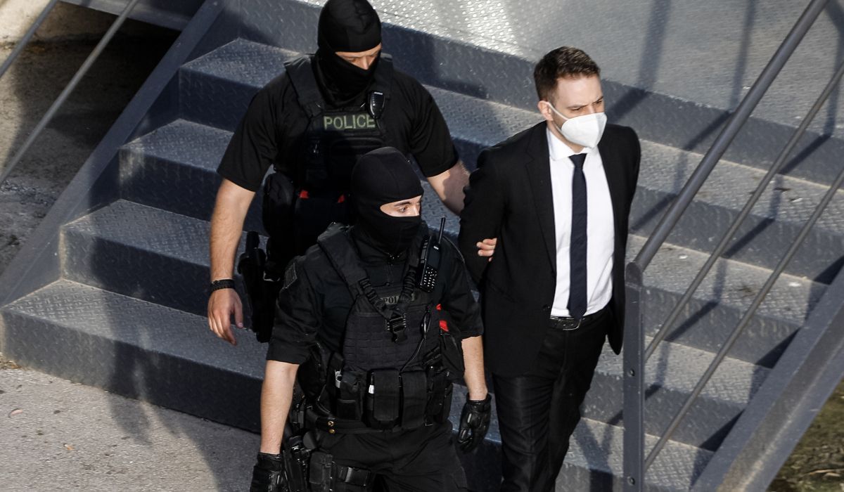 Μπάμπης Αναγνωστόπουλος: Αρχίζει η δίκη του στο Εφετείο – Θέλει να ...