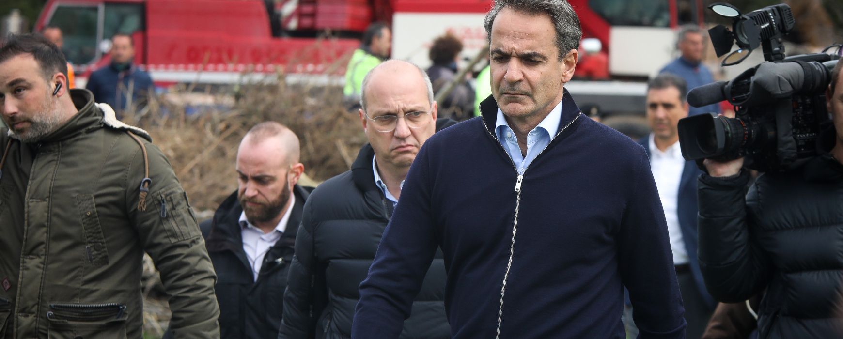 Μητσοτάκης για Τέμπη: Οφείλω μια μεγάλη συγγνώμη στους συγγενείς των ...