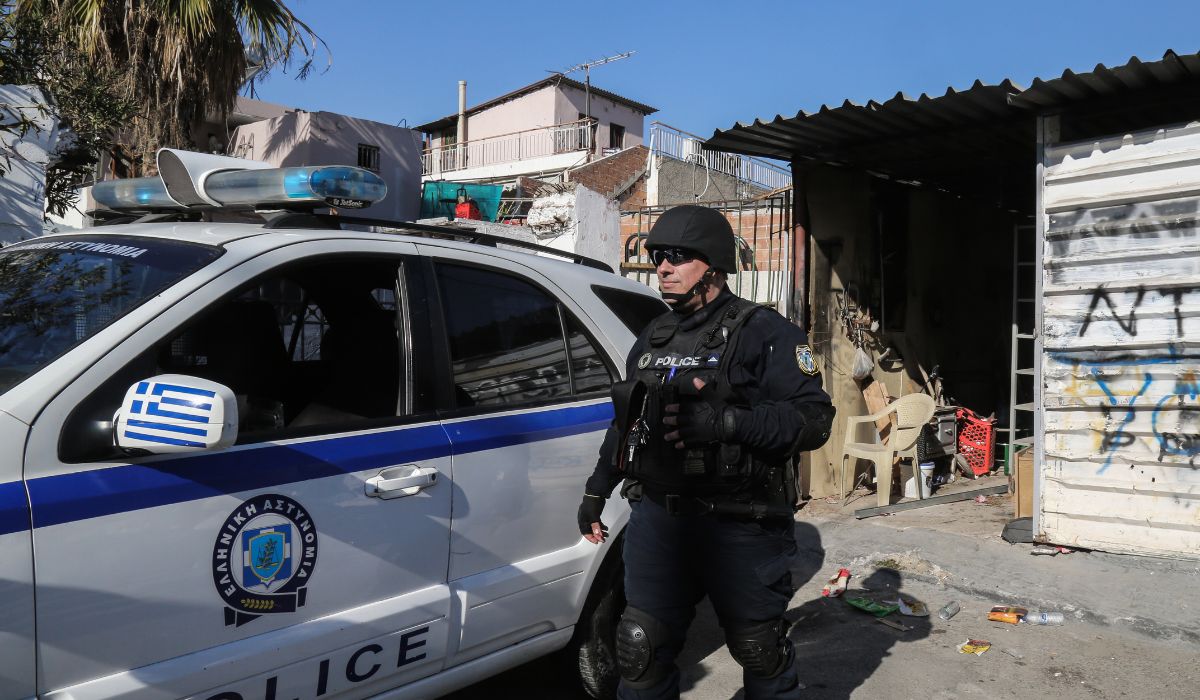 Nέες αποκαλύψεις για το κύκλωμα εκβιαστών: Το «προφίλ» του αρχηγού, οι ...