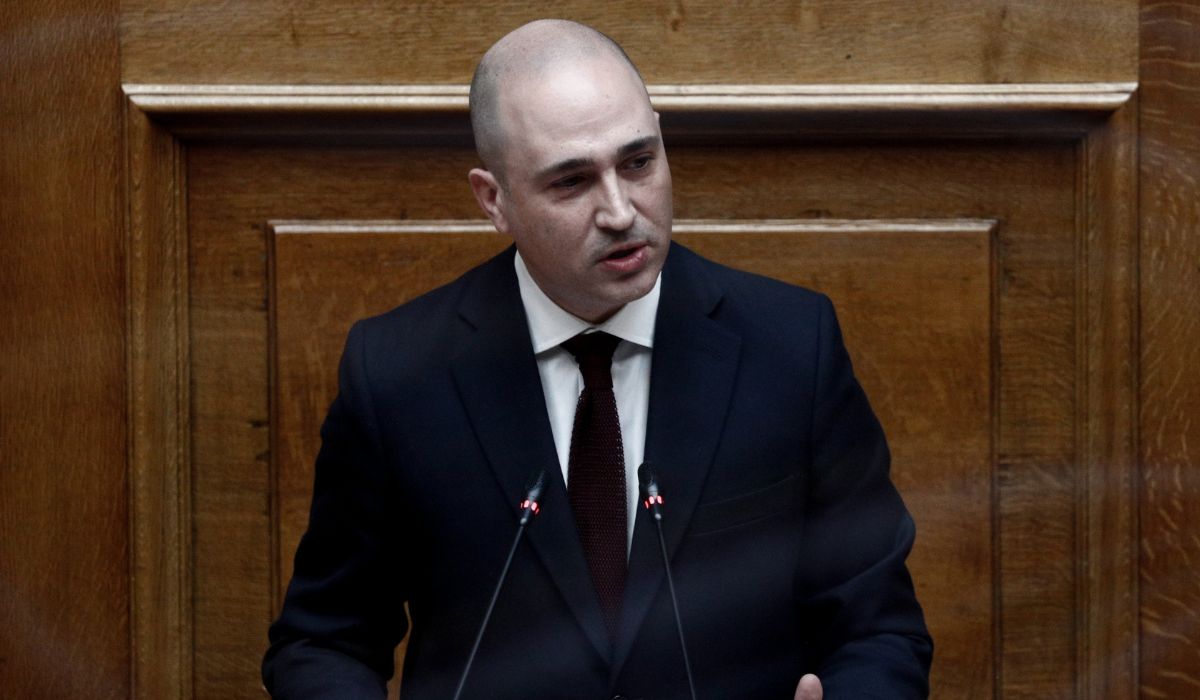 Κωνσταντίνος Μπογδάνος: Έχει συναντηθεί ο Μητσοτάκης κεκλεισμένων των ...