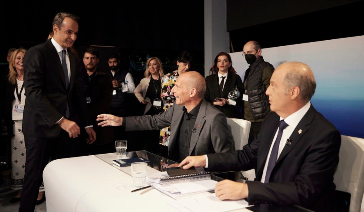 Εκλογές 2023 – Debate: Τι έκαναν οι πολιτικοί αρχηγοί στα διαλείμματα ...