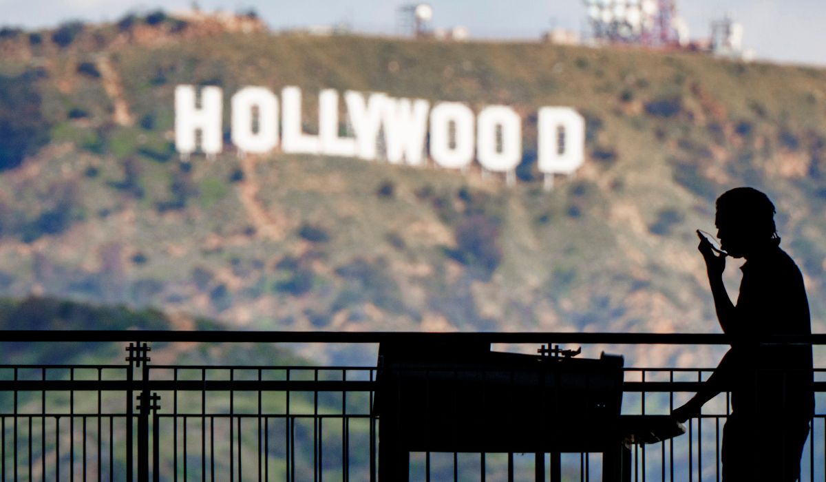 Χάος στο Hollywood: Απεργούν οι σεναριογράφοι, «κόβονται» ταινίες ...