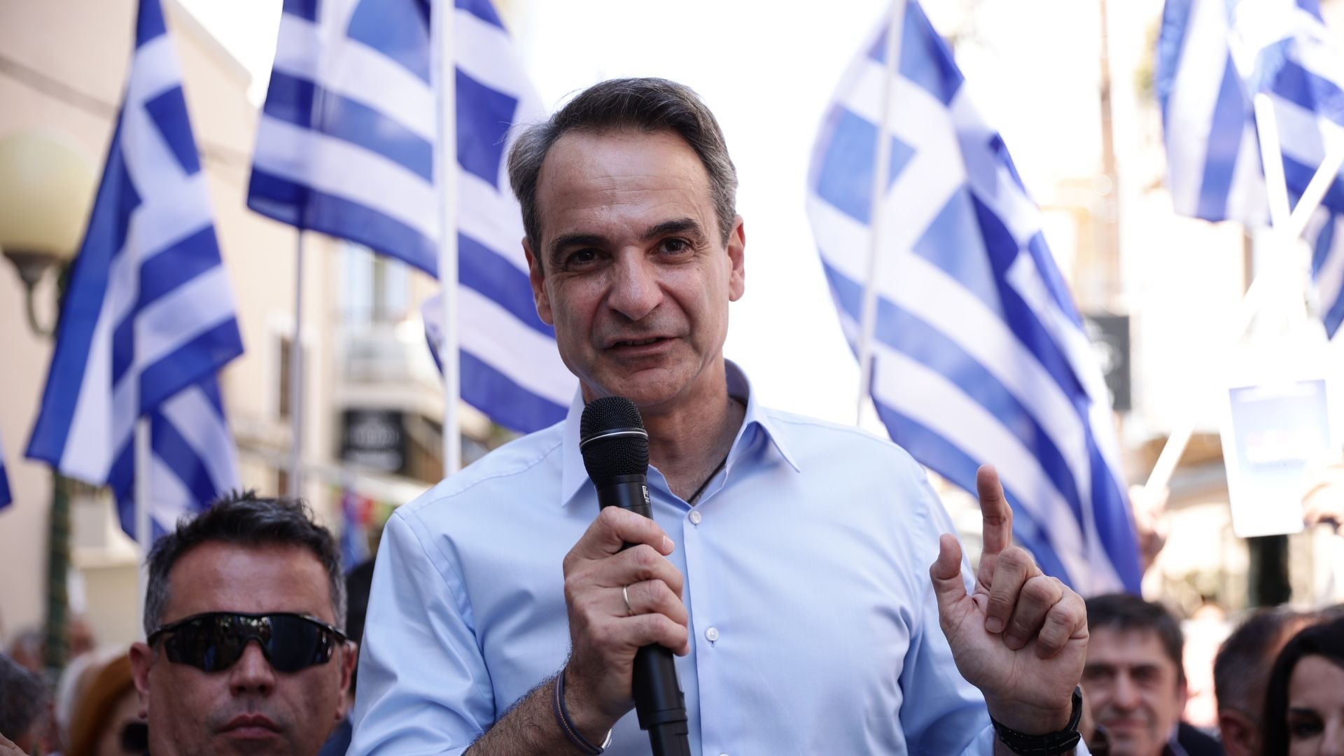 Στα… χαρακώματα για τους έμμεσους φόρους | topontiki.gr