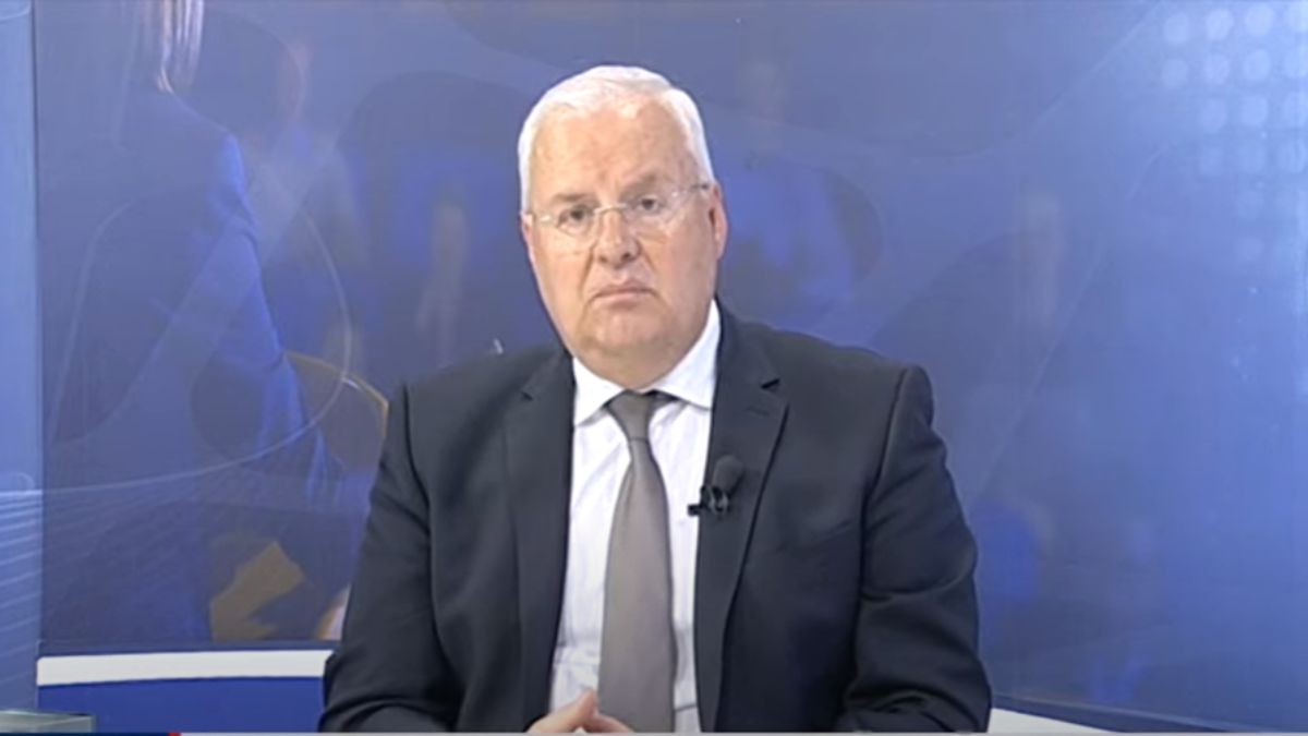 ΠΑΣΟΚ: Η σύγκρουση ΝΔ – ΣΥΡΙΖΑ για την Ροδόπη και οι θέσεις του Ιλχάν ...
